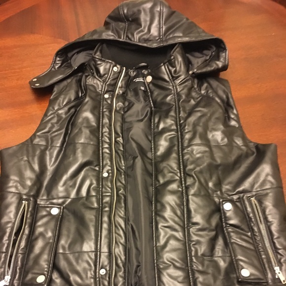 Structure | Jackets & Coats | Structure Vest Faux Leather Jacket | Poshmark